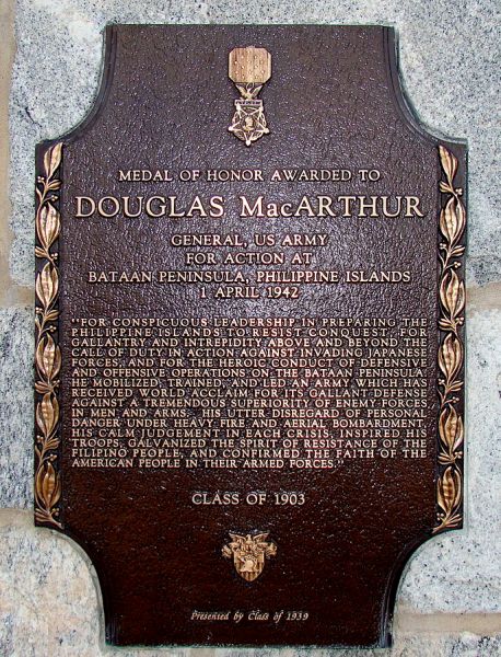 Who was Douglas MacArthur? – Boot Camp & Military Fitness Institute