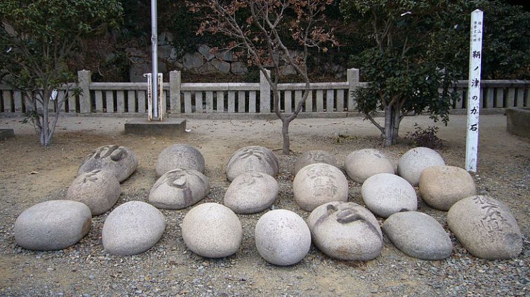 An Overview of Lifting Stones – Boot Camp & Military Fitness Institute
